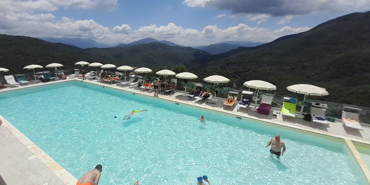 LICENZA – Riaperta dopo 10 anni la piscina di Civitella - Tiburno Tv